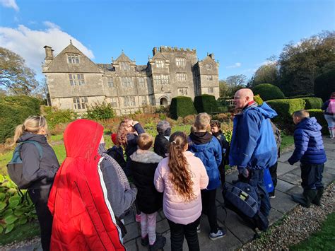 Delph Side Community Primary School