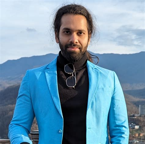 Bio Harsh Kohlis Website