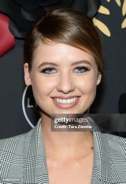 Clementi West Photos And Premium High Res Pictures Getty Images