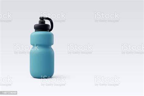 3d 벡터 셰이커 물병 피트니스 스포츠 장비 체육관 시간 개념에 대한 음료 3차원 형태에 대한 스톡 벡터 아트 및 기타 이미지 3차원 형태 단백질 단열 음료 용기