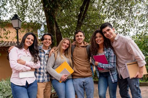 Kellogg Executive Mba Program Overview Acceptance Rate Pros And Cons Leland