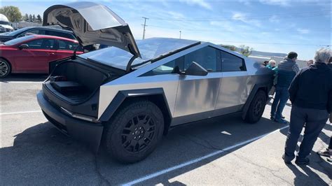 2024 Tesla Cybertruck Walk Aroundfirst Stare Cybertruck Tesla