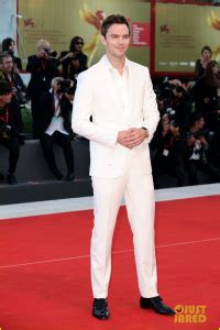 Nicholas Hoult Page 24 LPSG Nicholas Hoult Page 24 LPSG