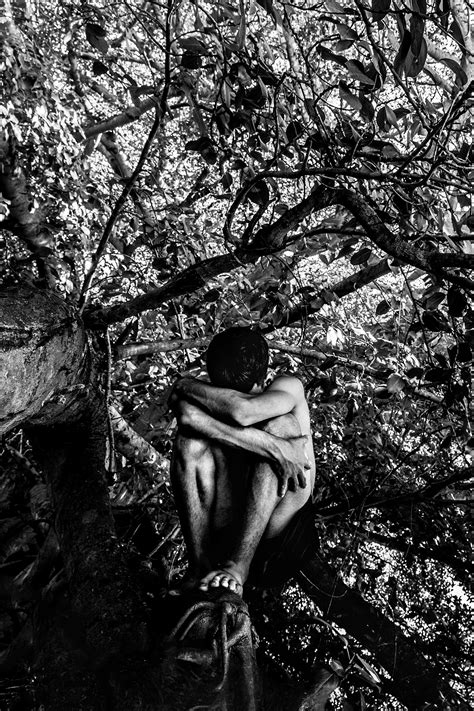 Tree Conected B W On Behance Tree Conected B W On Behance