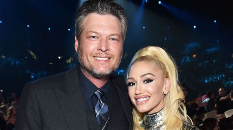 Gwen Stefani Totally Rocks Out To Blake Shelton At The 2019 Acm Awards