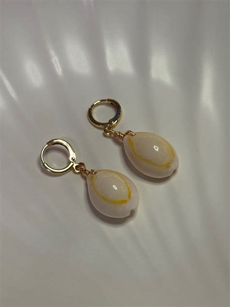 C Shell Designs Seashell Jewelry