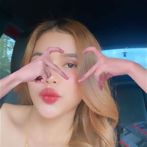 สาวรีวิว ของดีบอกต่อ Added A New Photo สาวรีวิว ของดีบอกต่อ