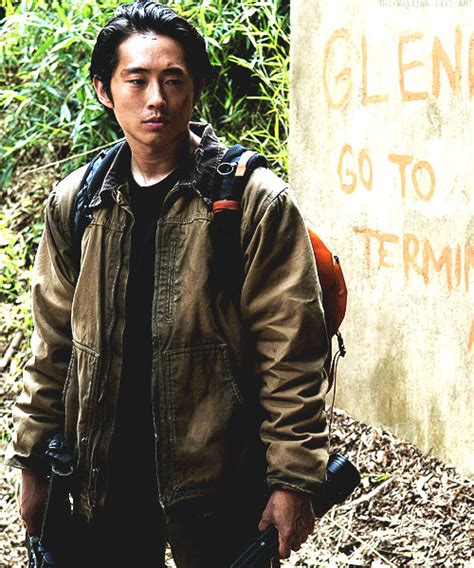 How To Dress Like Glenn Rhee Tv Style Guide