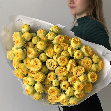 Заказать кустовые розы по низким ценам в городе Волгоград доставка пересылка