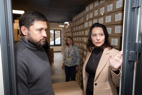 У Києві відкрили другий центр підтримки «ЯМаріуполь Фото