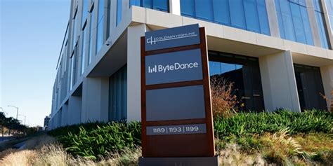 틱톡 운영 중국 바이트댄스 미국 규제 피해 엔비디아 반도체 70억 달러 구매