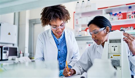 Peer Comparison Module Visiun