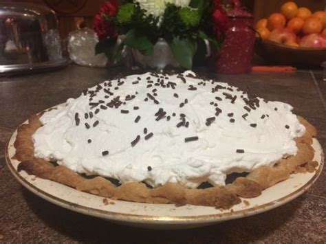 Lubys Cafeterias Chocolate Icebox Pie Recipe Recipe Icebox Pie Chocolate