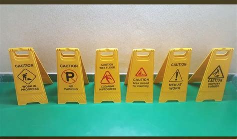Yellow Caution Board At ₹ 200 Piece In Ludhiana Id 2849554688088