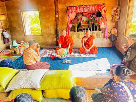 နောင်ချိုမြို့ သဖန်းကိုင်းပရဟိတ ဘုန်းတော်ကြီးသင်ပညာရေးကျောင်းသို့ ဆွမ