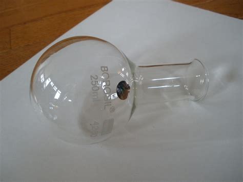 250 Ml Borosil Round Bottom Boiling Flask Supernova Antiques