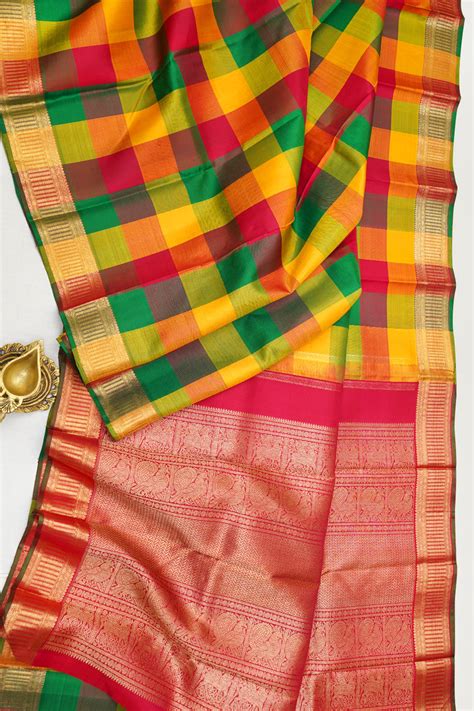 Paalum Pazhamum Checks Kanjipuram Silk