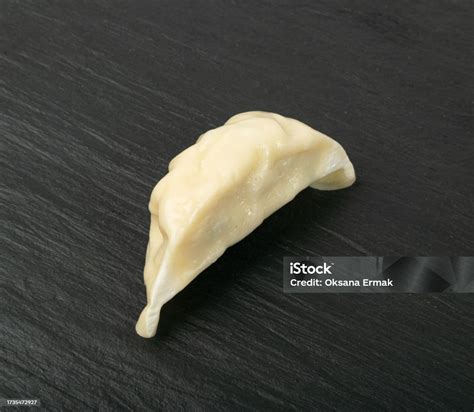 Single Gyoza Chinese Dumpling Steamed Vegetable Jiaozi Chicken Momo One