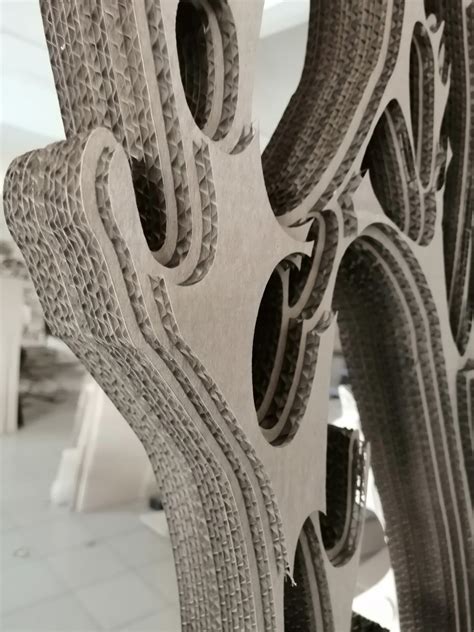 Лазерная резка картона