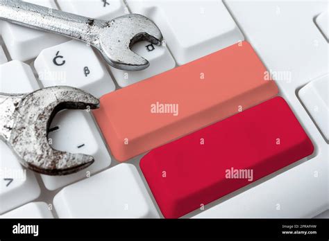 Editing Retyping Report Spelling Errors Typing Online Shop Inventory Internet Chatting