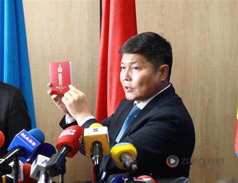 Өнөөдрөөс цахим гадаад паспорт хэвлэгдэж иргэд хүлээн авахад бэлэн боллоо