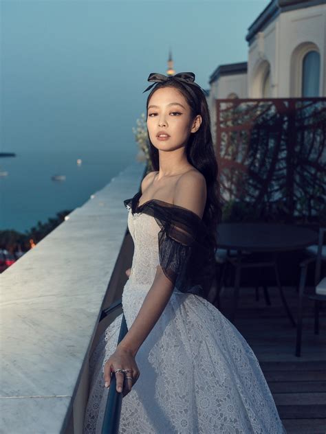Blackpinks Jennie Proves Shes A Fashion Powerhouse In 2023 Zapzee