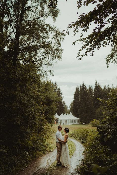 Горска сватба в планината Хижа Червената шапчица Георги Стратиев Пътуващ сватбен фотограф