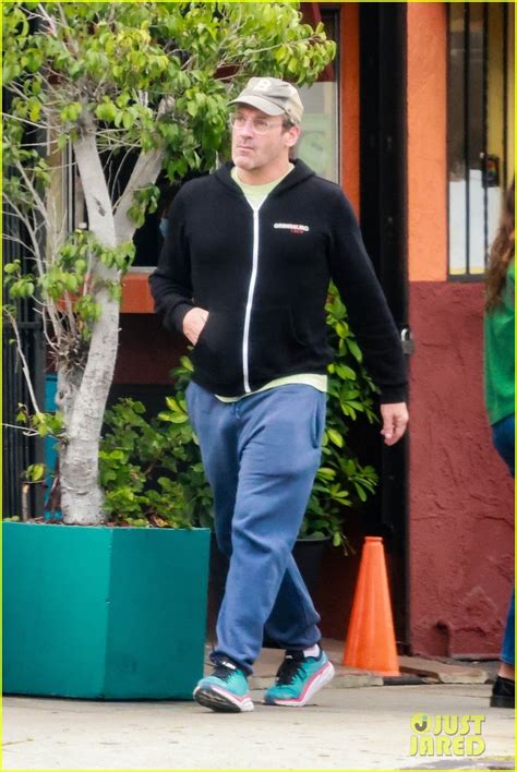 Photo Jon Hamm In Sweatpants 01 Photo 4947166 Just Jared