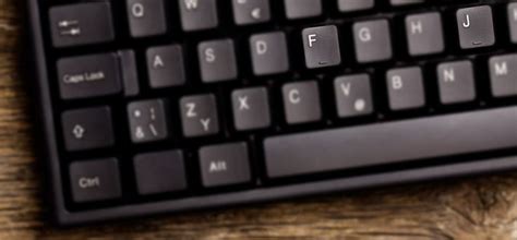 Heres Why The ‘f And ‘j Keys On Computer Keyboards Have Bumps On Them