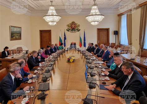 Отпада възможността за издаване на безсрочни лични карти Утро