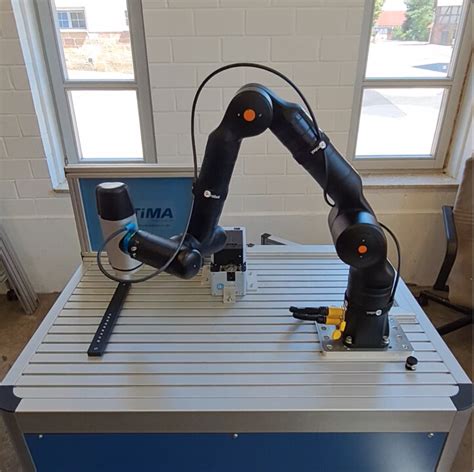 Kassow Robots On Linkedin 🔧🤖 7 Axis Cobot Kr810 Kassow Robots