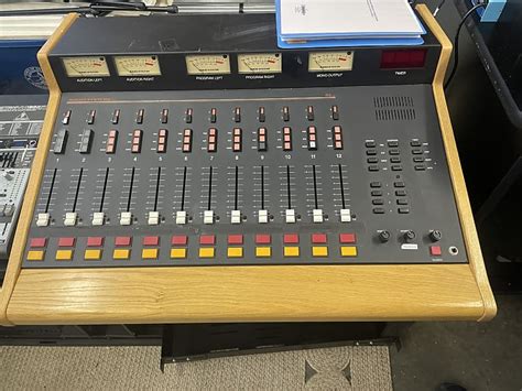 Radio Systems Millennium A 2010 Oak Reverb