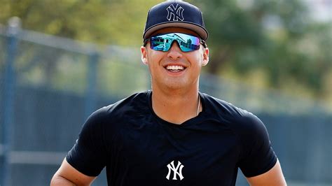 Top prospect Anthony Volpe has 'it' factor, says Yankees legend | Fox News