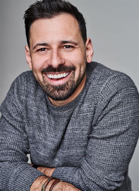 Adam Sina On Twitter Headshot Poses Photographer Headshots