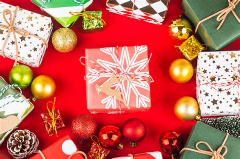 선물 상자 휴일 준비와 크리스마스 배경 복사 공간이 있는 맨 위 뷰입니다 0명에 대한 스톡 사진 및 기타 이미지 0명 겨울 경관 Istock