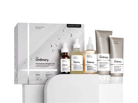 The Ordinarys Set Includes Five Full Size Products And Its Half