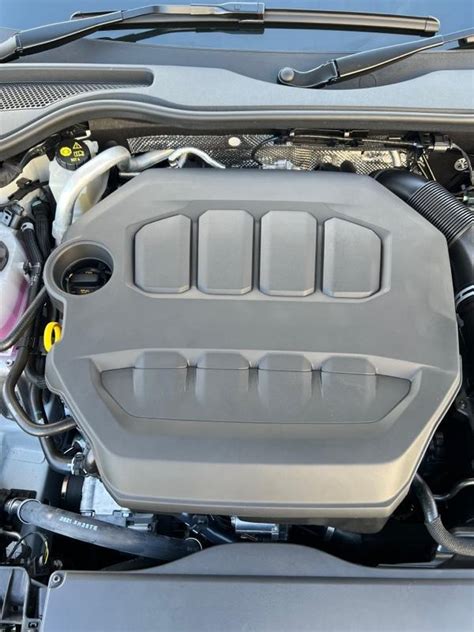 Audi純正 アウディ エンジンカバー のパーツレビュー Tt クーペ Yama みんカラ