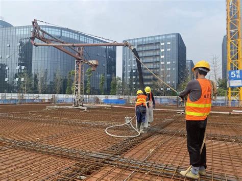 大数据国家新型工业示范园区项目复工崇州康建设防疫