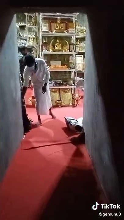 කූරගල මහා පිංබිමේ චෛත්‍ය ගර්භයේ තැම්පත් කල ධාතූන් වහන්සේලා සහ රන් රිදී