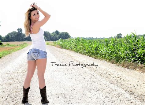 17 Best Images About Country Girls Ideas On Pinterest Senior Picture