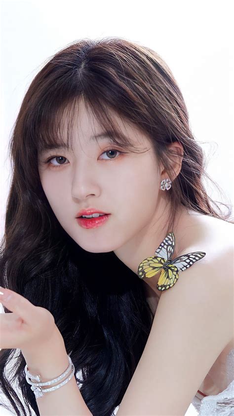 ปกพนโดย ロンメン ใน チャオルースー คนสวย ความงาม สาวสวย