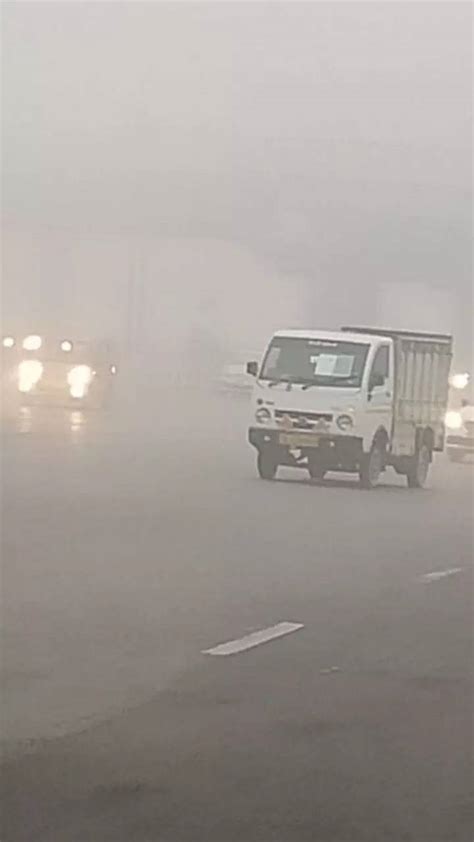Delhi Weather Dense Fog Lowers Visibility In National Capital Flight