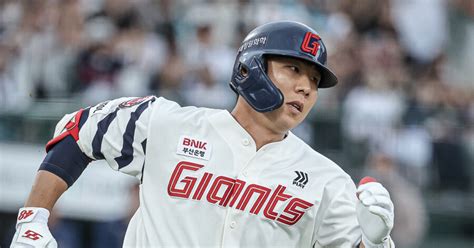 [공식발표] 박세웅 동생 박세진 롯데 간다…kt와 1대1 트레이드 단행 이정훈 Kt 이적