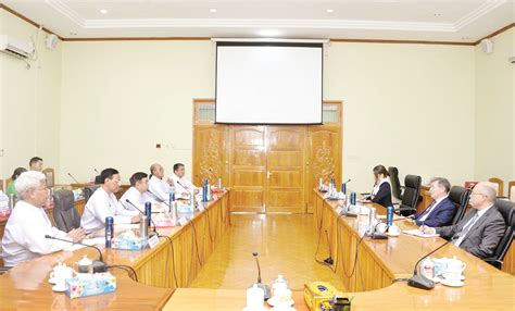 ပြည်ထောင်စုဝန်ကြီး ဒေါက်တာညွန့်ဖေ မြန်မာနိုင်ငံဆိုင်ရာ ရုရှားနိုင