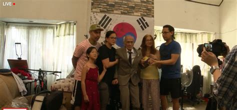 더쿠 필리핀에 나타난 감동의 한국인들눈물주의