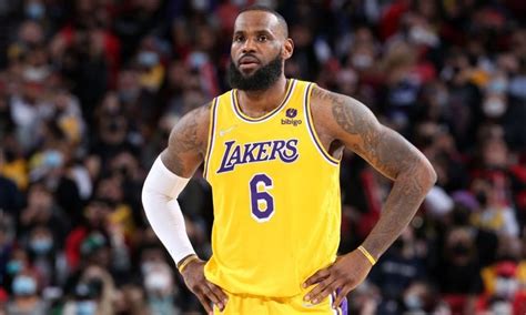 Age Defying Excellence Lebrons Phenomenal Play After 38 R