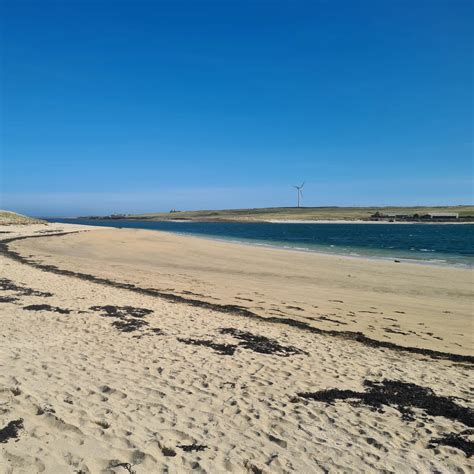 Amanda Upton Art Finstown