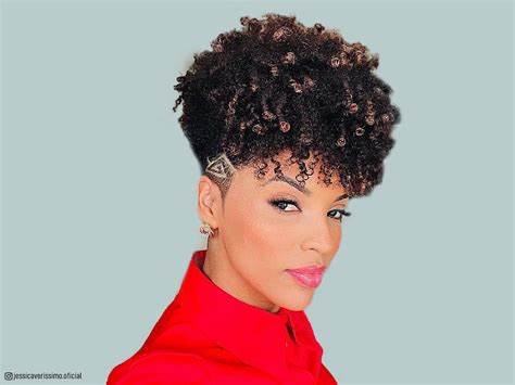 28 Hottest Short Weave Hairstyles For Black Women In 2023