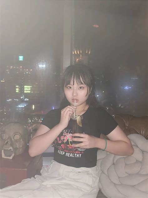 Yuting Chen Yuting01 24 On Threads