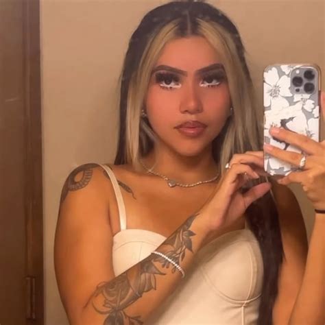 Vee Vr Victoria Threads Say More